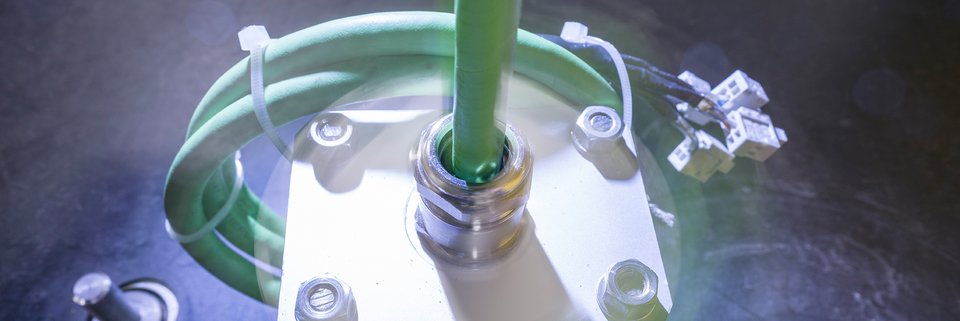 Flexible cables for fixed and moving applications